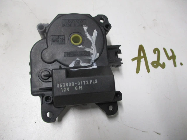 LEXUS IS 200 Heater Control 0638000172 Flap Actuator Motor 2008 £24.89 ...