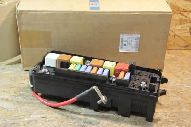 ORIGINAL GM OPEL fuse box for engine cable set, with fuses and relay £ ...