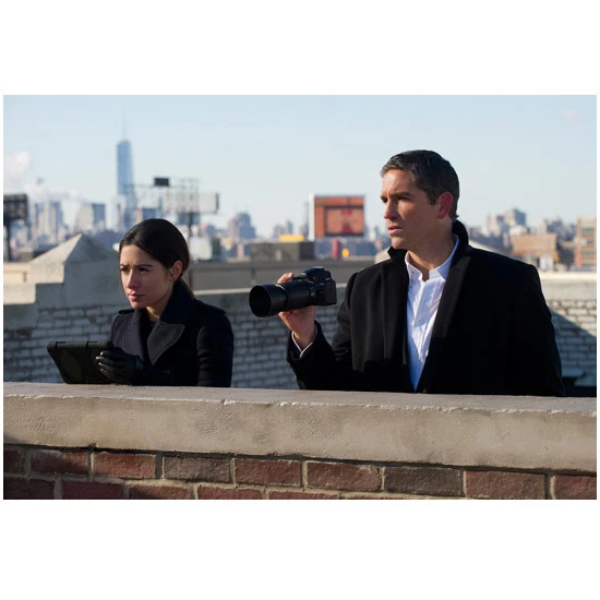 PERSON OF INTEREST Jim Caviezel and Sarah Shahi on Rooftop 8 x 10 Inch ...