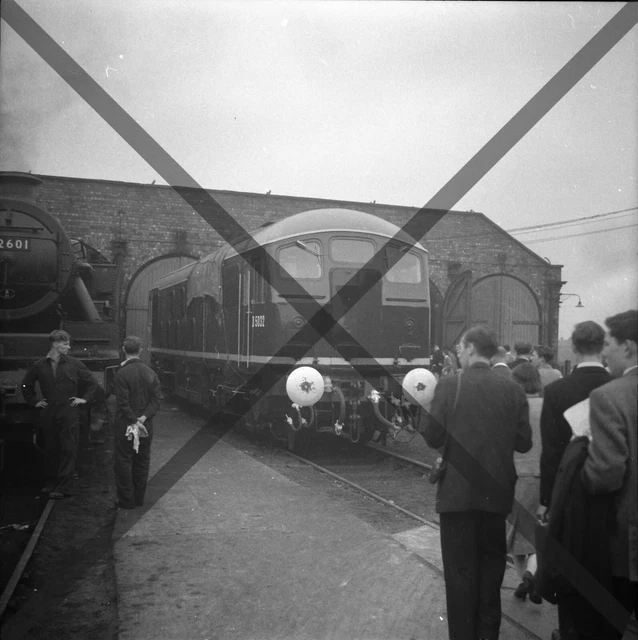ORIGINAL RAILWAY LOCOMOTIVE Negative – Class 24 D5032 Sitting At Depot Shed 1960 £1.99 - PicClick UK