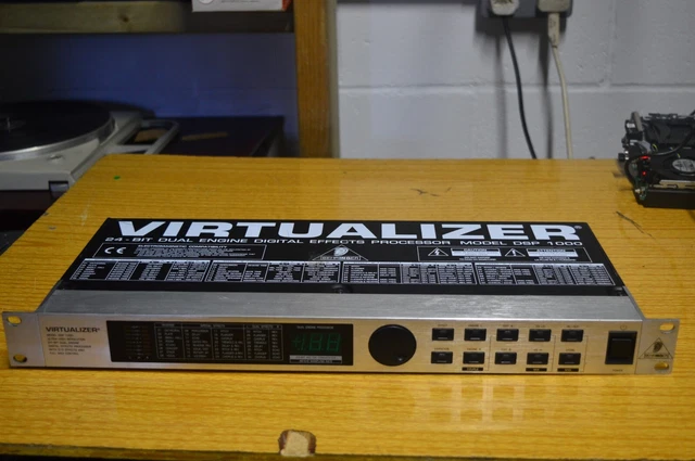 BEHRINGER VIRTUALIZER DSP1000 24bit Dual Engine Digital Effects ...