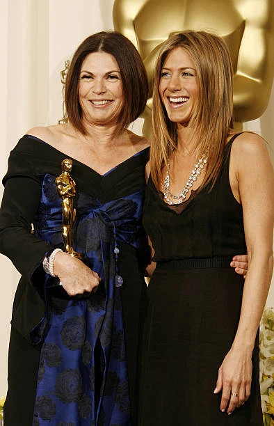 COLLEEN ATWOOD JENNIFER Aniston 2000s era Historic Old Photo 5 $9.00 ...