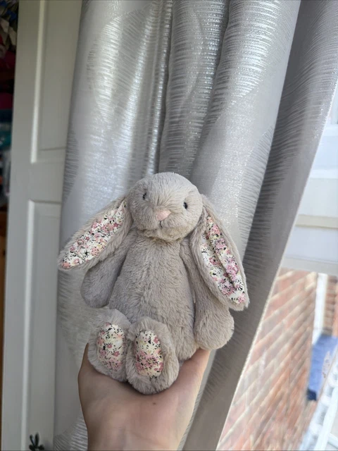 JELLYCAT SMALL BEIGE Bea Bunny £25.66 - PicClick UK