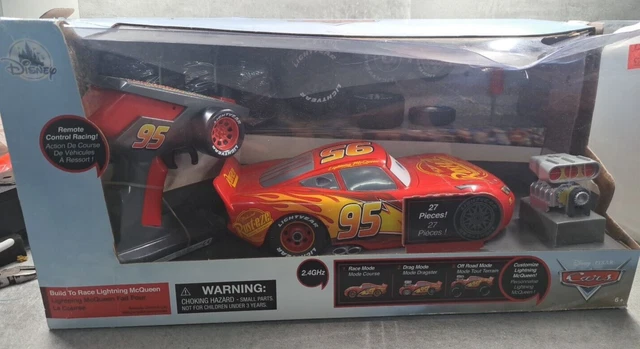 DISNEY PIXAR CARS - Kightning McQueen Build To Race RC Car - New £20.00 ...