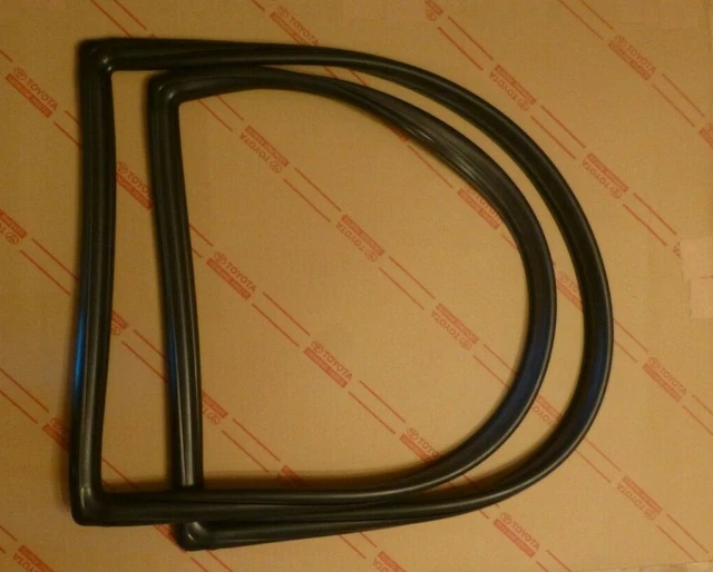 GENUINE TOYOTA LANDCRUISER 75 Series Front Windscreen FZJ75 HJ75 FJ75 ...