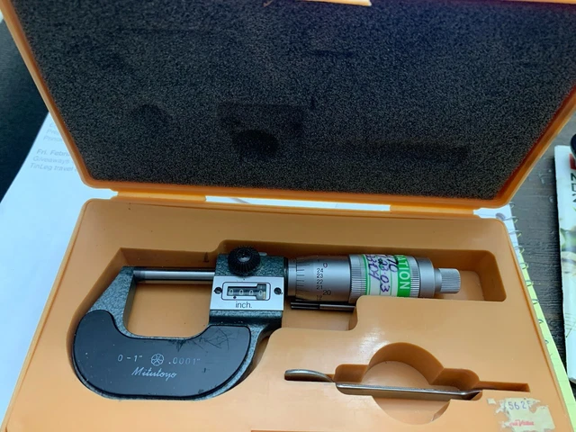 MITUTOYO BRAND Mechanical Digital micrometer. Product Code 193-211 M825 ...