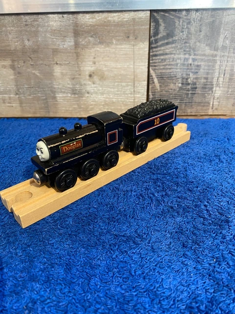 THOMAS THE TANK Engine & Friends Wooden Railway Train Douglas tender £ ...