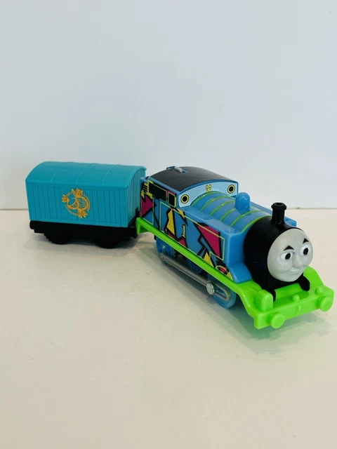 THOMAS THE TANK Engine Trackmaster Revolution HYPERGLOW Thomas Train £ ...