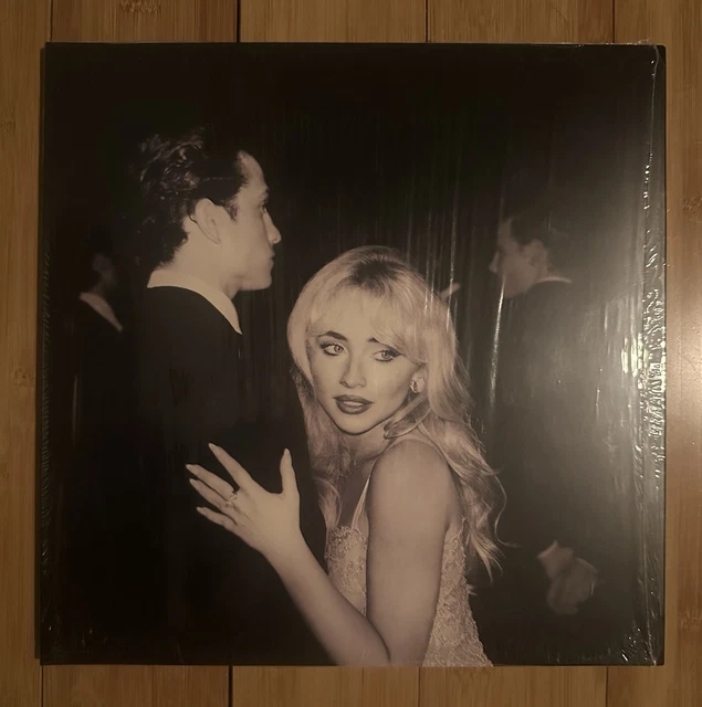 SABRINA CARPENTER - Mans Best Friend (Black/White Vinyl Record) [No ...
