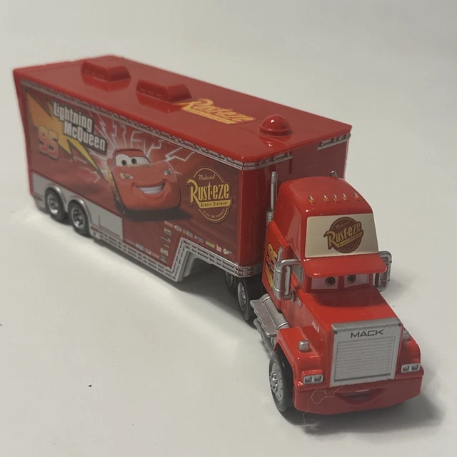 LIGHTNING MCQUEEN #95 Mack Truck Hauler Disney Cars 1:55 Car SEE ...