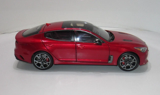 ORIGINAL KIA STINGER Modellauto Rot 1:18 High Chroma Red KIA30024DE EUR ...