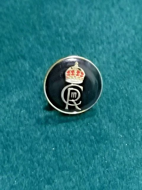 PIN BADGE KING Charles III Coronation, Royal badge, lapel pin (supports ...