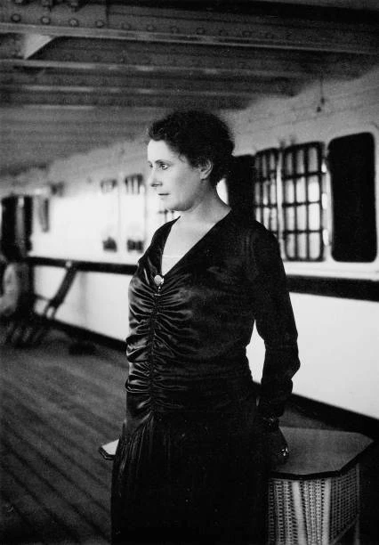 THE WRITER MARGHERITA Sarfatti leaning small table deck ship 1920s Old ...