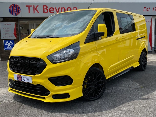 FORD TRANSIT CUSTOM 2.0 TDCi Exclusive LWB Crewcab DCIV 6 Seat Not RS M ...