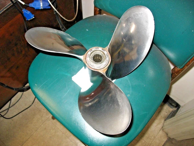 QUICKSILVER 3 BLADE Chopper Prop Stainless 26 P Mercury Outboard 48 ...