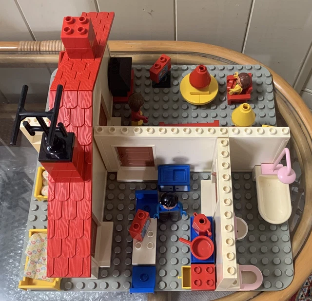 LEGO SYSTEM VINTAGE Duplo Complete Playhouse Set 2780-1 As New Figures ...