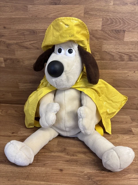 WALLACE AND GROMIT Gromit Raincoat Backpack Rare Gift £29.99 - PicClick UK