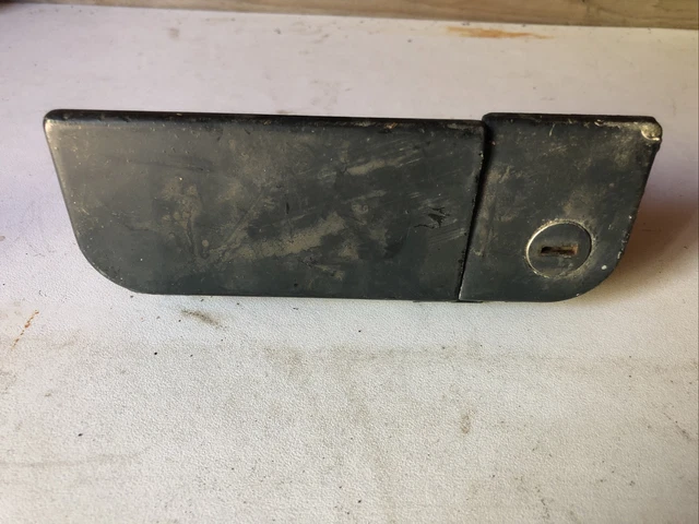 LEYLAND DAF FA 45 Left hand door lock handle hah8901 LH no key £10.00 ...