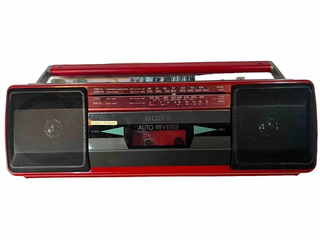 VINTAGE SONY CFS-220L RED Stereo Radio Cassette Radio Works , Tape ...