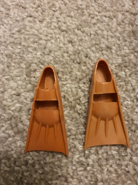 VINTAGE ACTION MAN - Orange Flippers - Underwater Explorer/Frogman £10. ...
