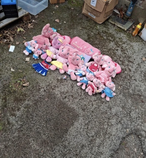 ANXIOUS ELEPHANT HAVEN Plush And Pillow Bundle £66.83 - PicClick UK