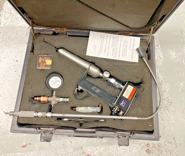 FLAME-PACK 400 HYDROCARBON Gas Detector w/ Accessories *USED, AS IS ...