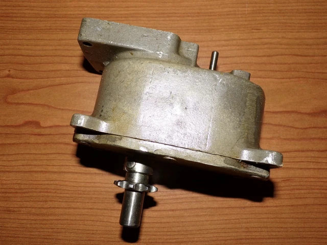 CESSNA FLAP MOTOR Gear Box £278.71 - PicClick UK