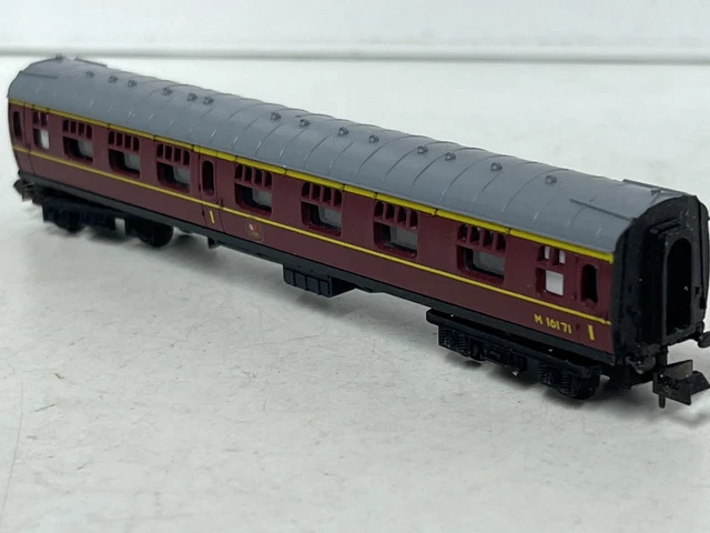 TRIX MK1 COMPOSITE Corridor 1st Coach BR Maroon M16171 N Gauge Unboxed ...