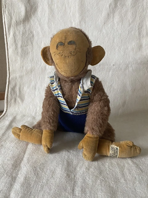 ANTIQUE 1940/50S MERRYTHOUGHT Gran'Pop monkey designed by Lawson Wood £ ...