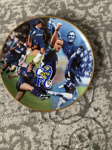 CHELSEA FC CHELSEA Greats Porcelain Plate By Rob Perry CHELSEA HEROES £ ...