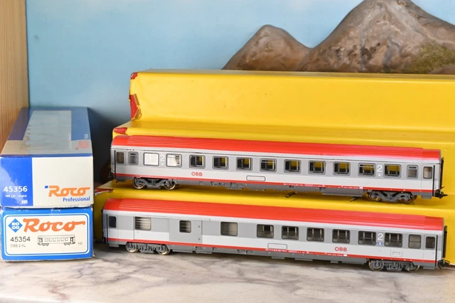 ROCO H0 4-ACHS Eurofima Personenwagen der ÖBB 2-tlg. Nr. 45356, 45354 ...