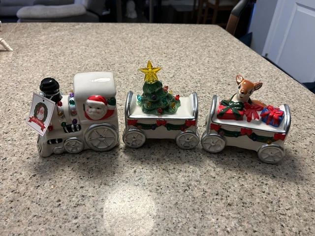 MR. CHRISTMAS CERAMIC Lighted White Locomotive Train Santa Reindeer ...