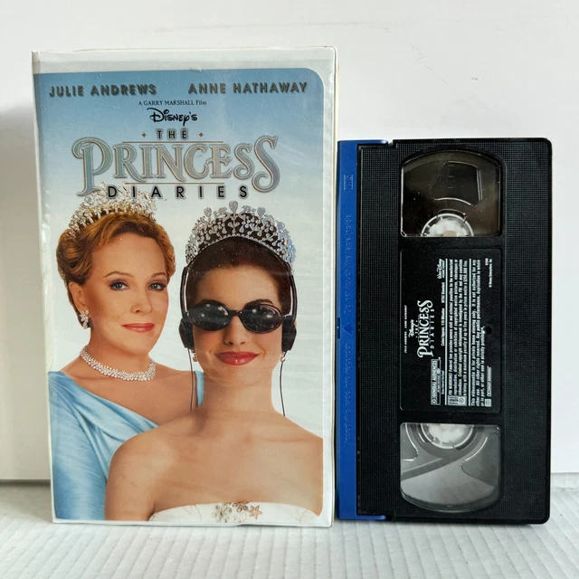 THE PRINCESS DIARIES (2001) Anne Hathaway, Julie Andrews Comedy Romance ...