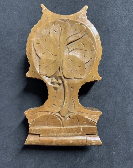 ANCIEN PORTE MONTRE Gousset Boite Coffret Bois Sculptee Vintage Watch ...