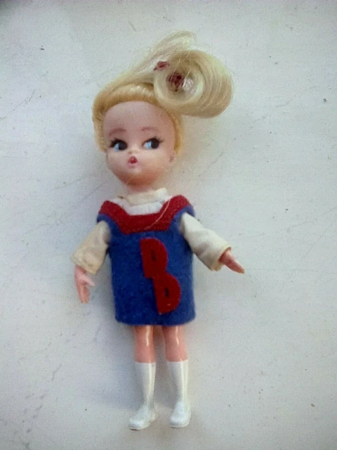 DOLLY DARLINGS PALITOY Hasbro 1967 Doll Go Team Go Doll Rare in ...