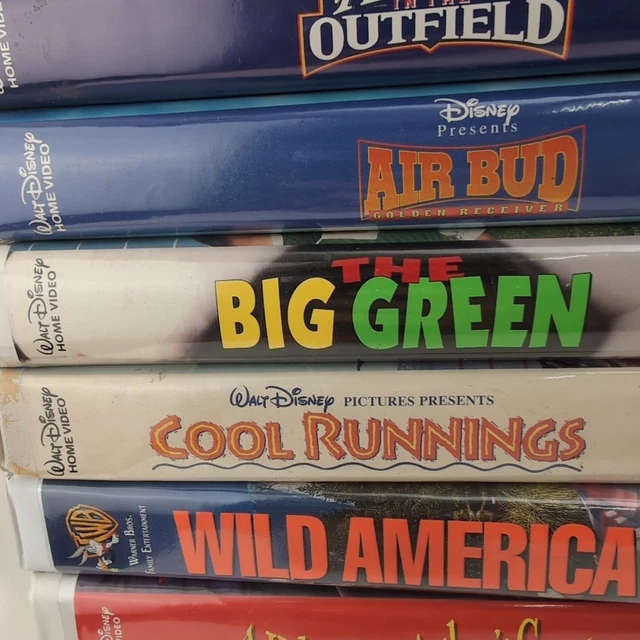 VHS CLAMSHELL LOT Kids and Family Wiggles Cool Runnings Disney +MORE 12 ...