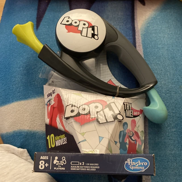 HASBRO GAMING BOP It Game Bop It Move Brand New £49.99 - PicClick UK