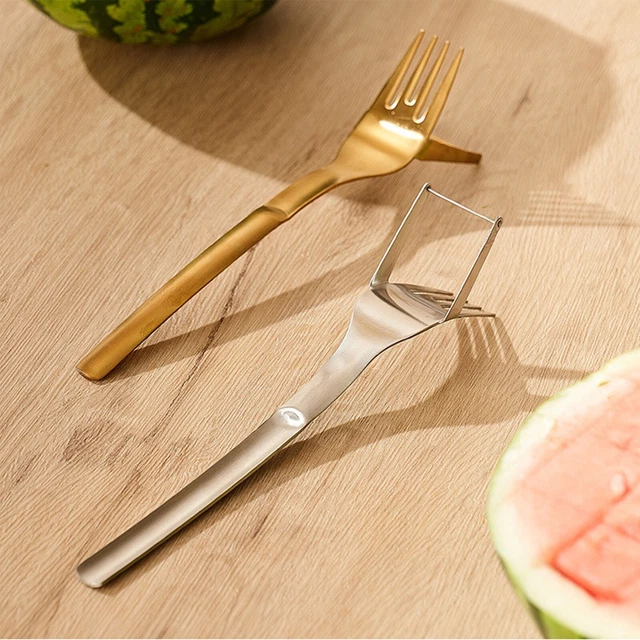EFFORTLESS WATERMELON CUTTING and Serving with the Multi Purpose Fork ...