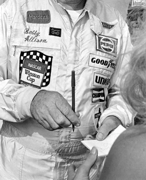 BOBBY ALLISON SIGNS An Autograph For A Fan Prior To The Start 1983 OLD ...