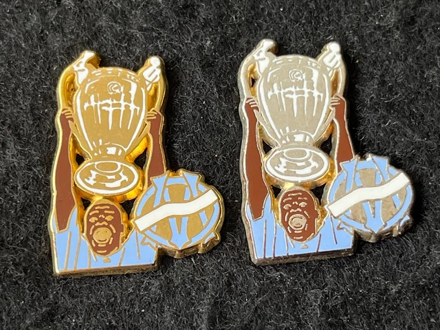 C 2 PINS PIN FOOTBALL SOCCER OM MARSEILLE BASILE BOLI 1993 DORE ARGENTE ...