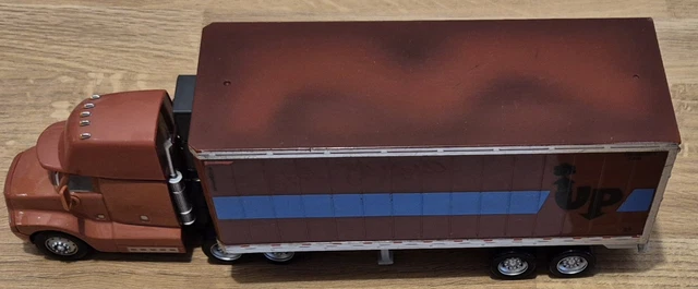 DISNEY DIECAST PIXAR Cars Oliver Lightload Hauler £120.32 - PicClick UK