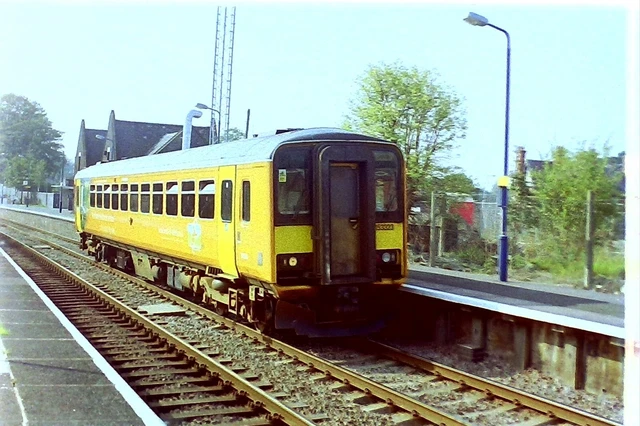 35MM RAILWAY COLOUR Negative Class 153 at Nantwich £1.95 - PicClick UK