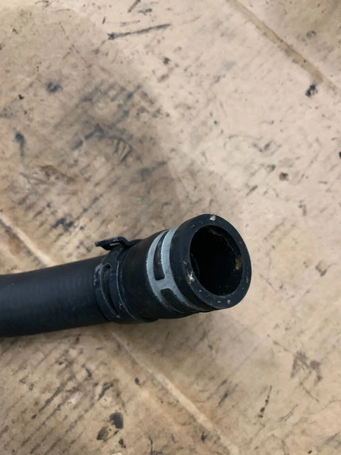 MERCEDES-BENZ W204 C-CLASS OM651 Engine Coolant Hose A2048305996 £20.00 ...