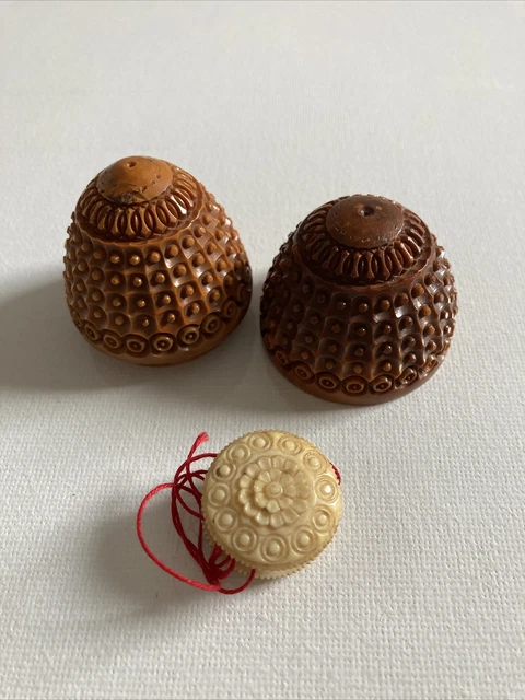 ANTIQUE BAKELITE EGG Thimble Case + Bakelite Decorative Spool Vintage ...