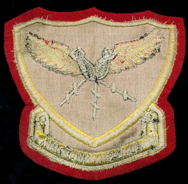 AFTER WWII USAAF USAF Winged Bombs 385th Bomb Group 8th AAF Patch U-4 £ ...