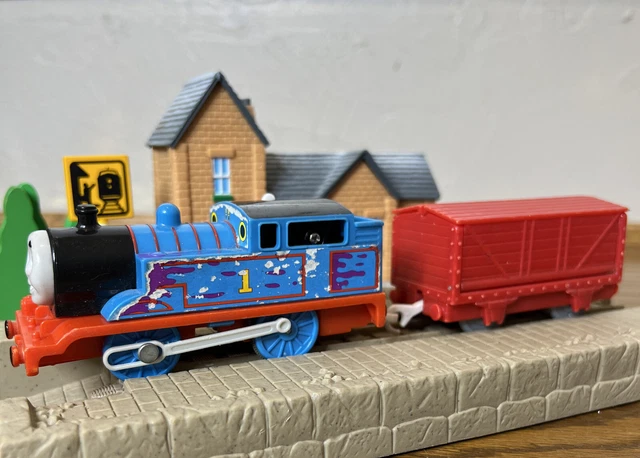 THOMAS & FRIENDS TrackMaster Thomas In A Jam Motorized Train #1 Engine ...