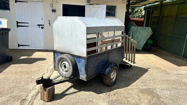 WORKSHOP BUILT SMALL livestock Transporter Trailer Pigs,Sheep.Goats, £ ...