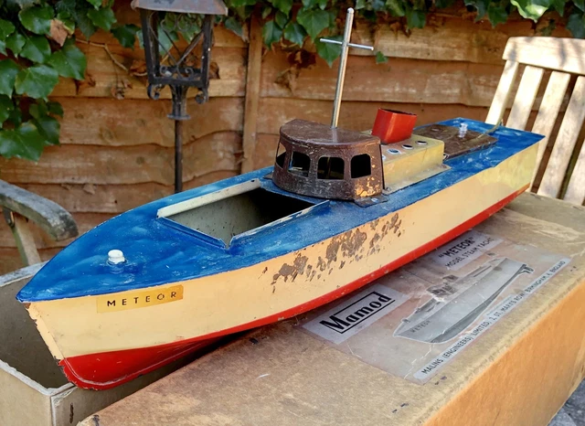 VINTAGE MAMOD METEOR Live Steam Yacht & Original Box. Rare Item. £406. ...