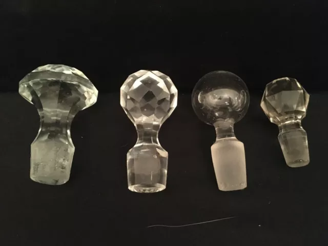 LOT DE 4 Bouchons De Carafe En Verre Moulé Vintage EUR 15,00 - PicClick FR LOT DE 4 Bouchons De Carafe En Verre Moulé Vintage EUR 15,00 - PicClick FR