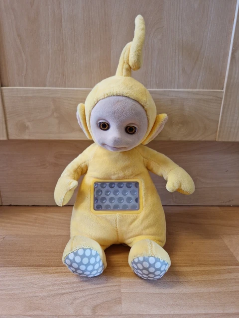 TELETUBBIES LULLABY LAA - Laa Soft Toy with Working Light & Sound 14" £ ...